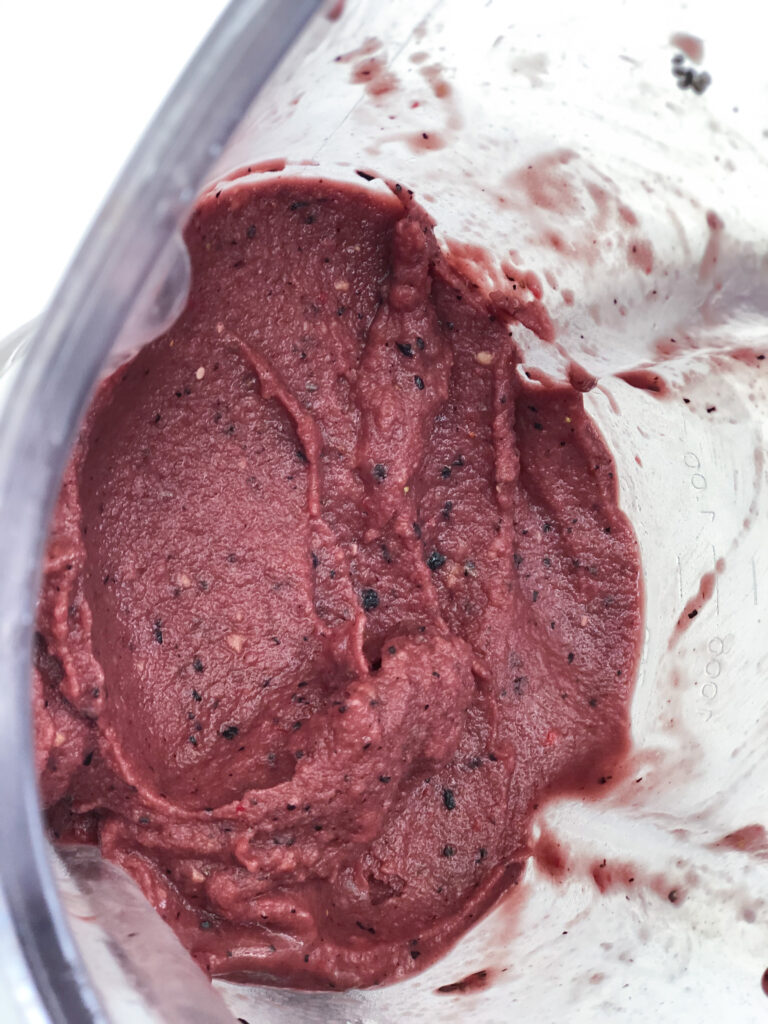 How to make Easy Acai Bowl · Just That Perfect Piece