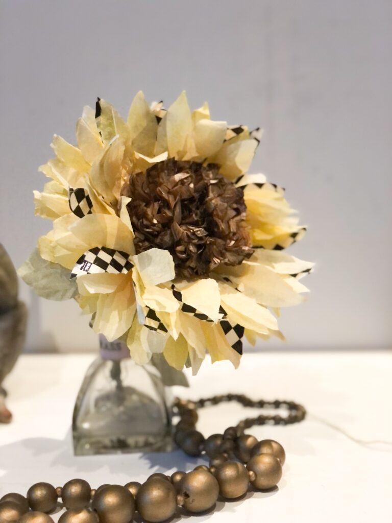 10 Creative Ways to Craft Fall Sunflowers Using Different Materials ...