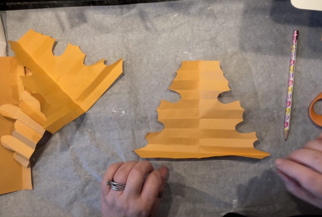 How to Make Fall Paper Maple Leaf · Just That Perfect Piece