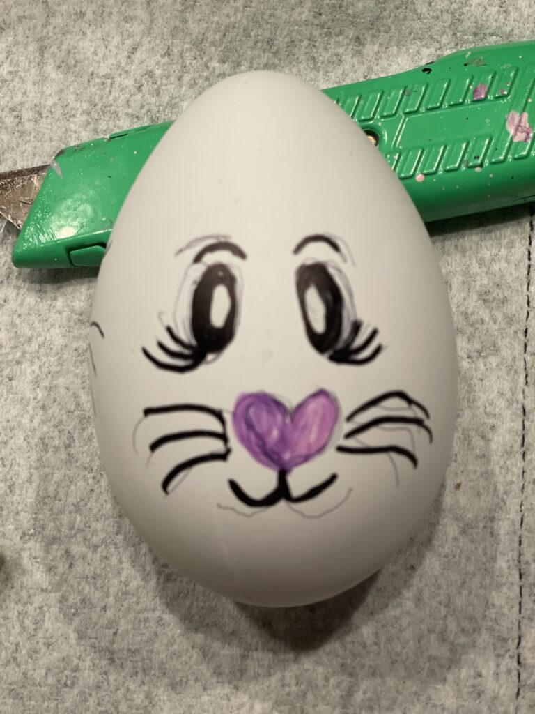 Egg Easter Bunny DIY · Just That Perfect Piece
